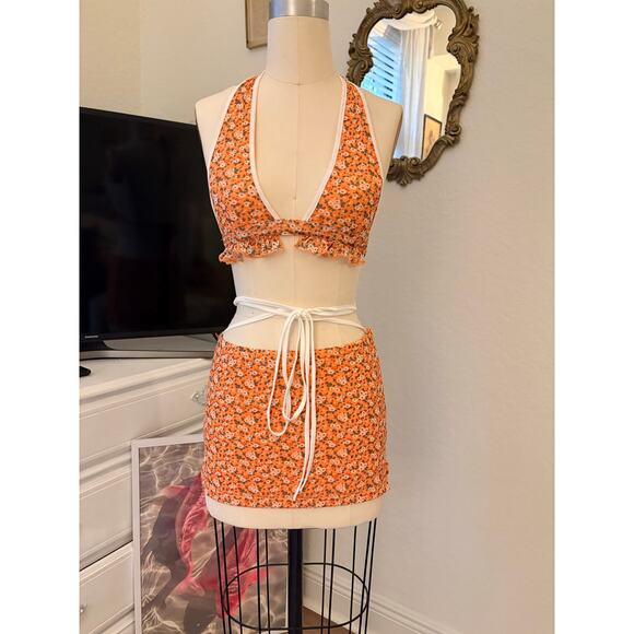 Pink Rose | Skirts | Nwot Dolls Kill Matching Orange Pool Boat Day ...